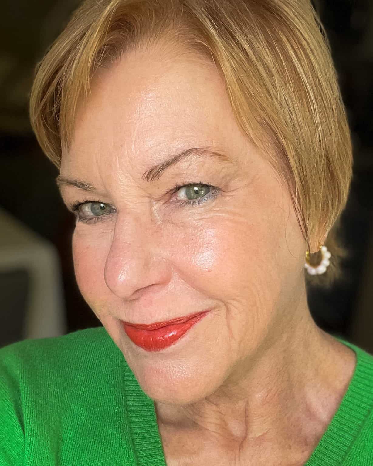How to wear red lipstick over 60 - une femme x susan blakey