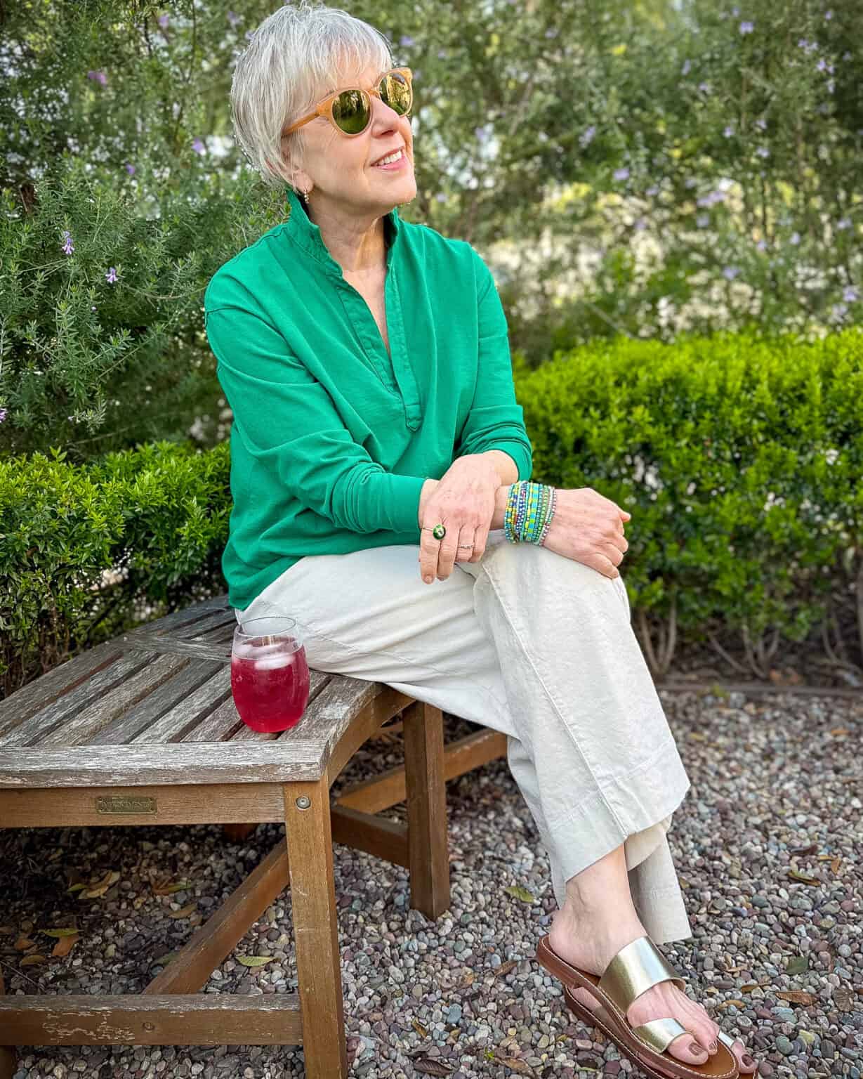 Relaxed clothing styles for women - une femme x susan blakey