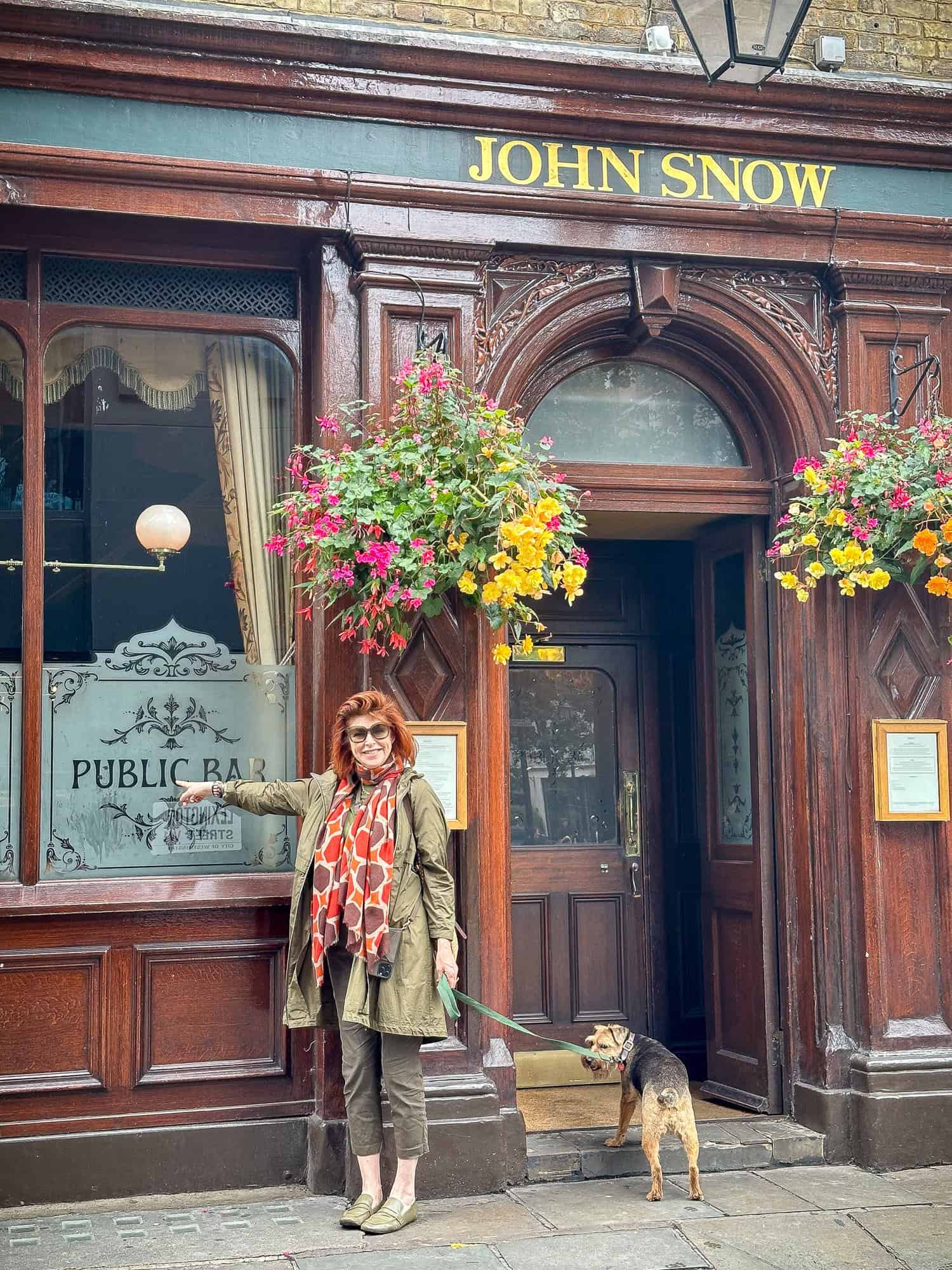 Fall travel outfits and London adventures - une femme x susan blakey